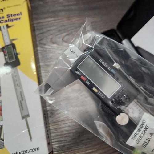 Lyman Digital Caliper 6 in Stainless Steel with Digital Display 7832218 ...