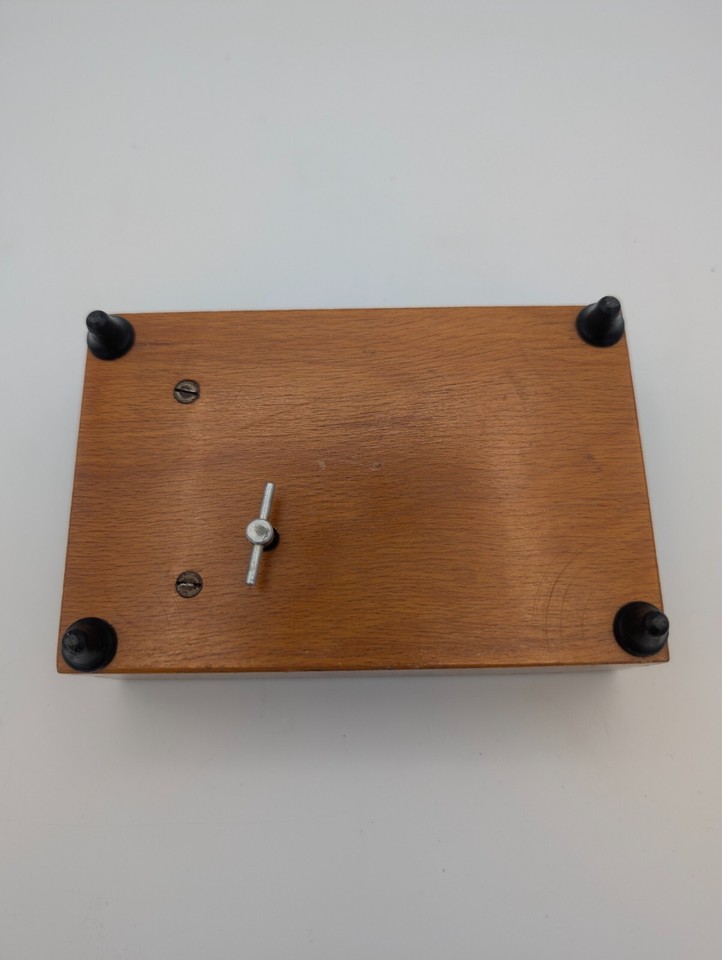 Vintage Footed Wood Music/Keepsake Box w/ Vine Pattern On Lid | eBay