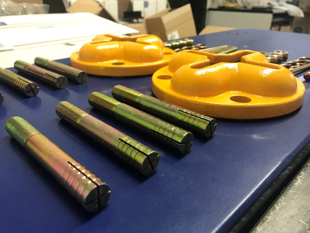 AUTO BODY FLOOR SYSTEM 2 ANCHOR POTS COMBO 4 SLOTS BOLTS | eBay