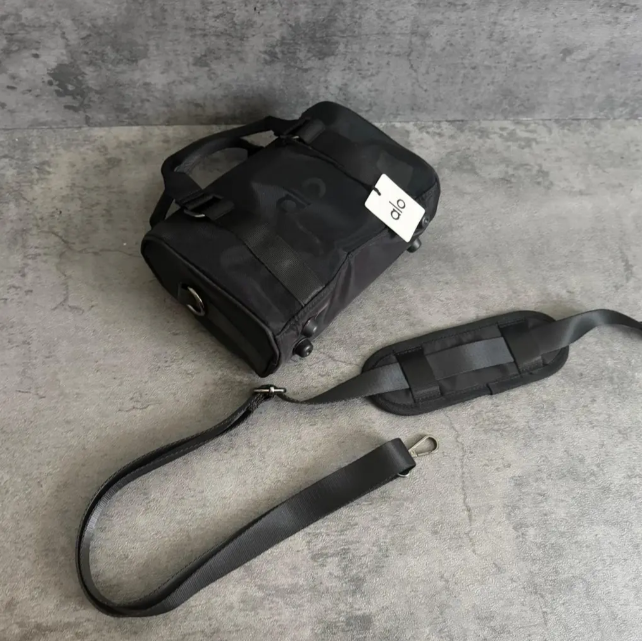 Alo Yoga Mini Sheer Black Duffle Bag Mesh Tote Lightweight Gym Travel ...