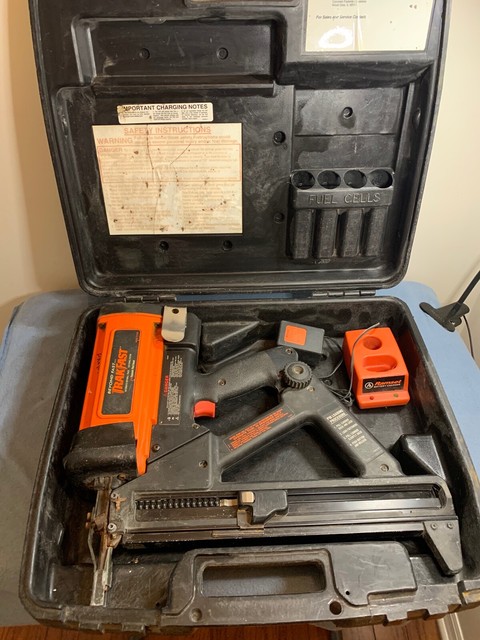 Ramset TF1100 Gas Actuated Automatic Fastening TrakFast Tool - Black ...