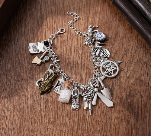 SUPERNATURAL CHARM BRACELET Dean Winchester, Sam Winchester, Castiel ...