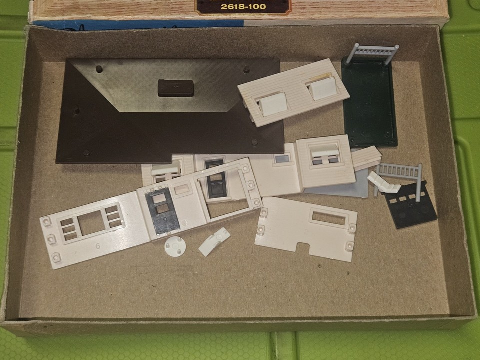 PLASTICVILLE HO Scale Ranch House 2618 w/ Original Box | eBay