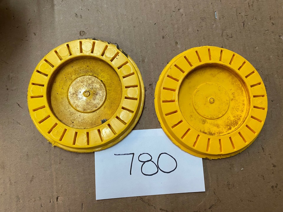 Genuine MTD 731-1426B Hubcap-Yellow (#780) | eBay