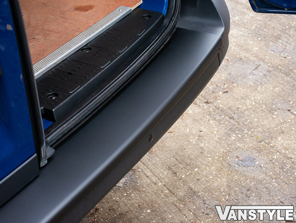 FITS VW CRAFTER 17> TOUGH ABS PLASTIC REAR BUMPER PROTECTOR PLAIN BLACK ...