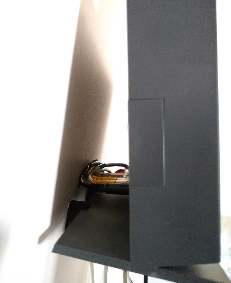 Vodafone Wifi Hub Wall Mount Bracket Bundle Vodafone THG3000 Router ...