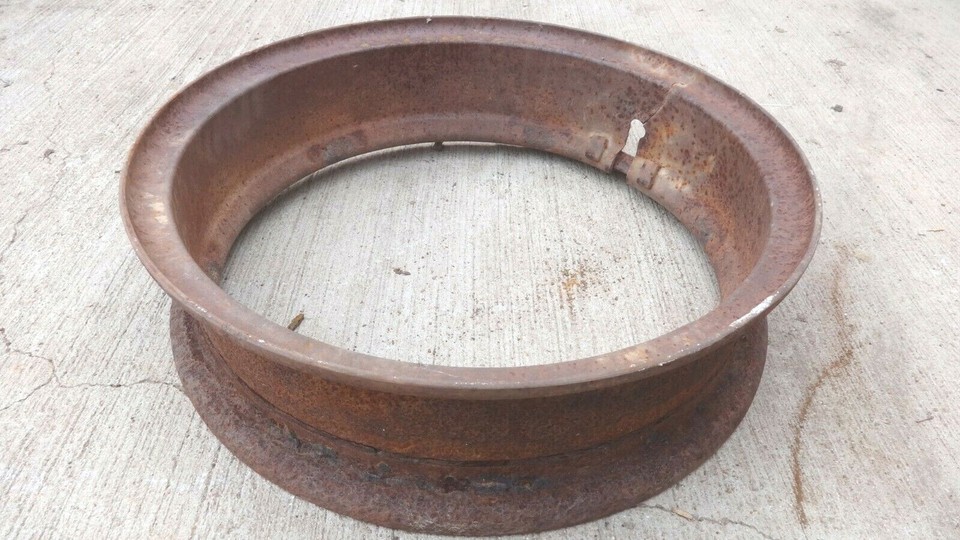 1930's 1940's International Truck 20" SPLIT RIM w/ LOCK RING Original ...