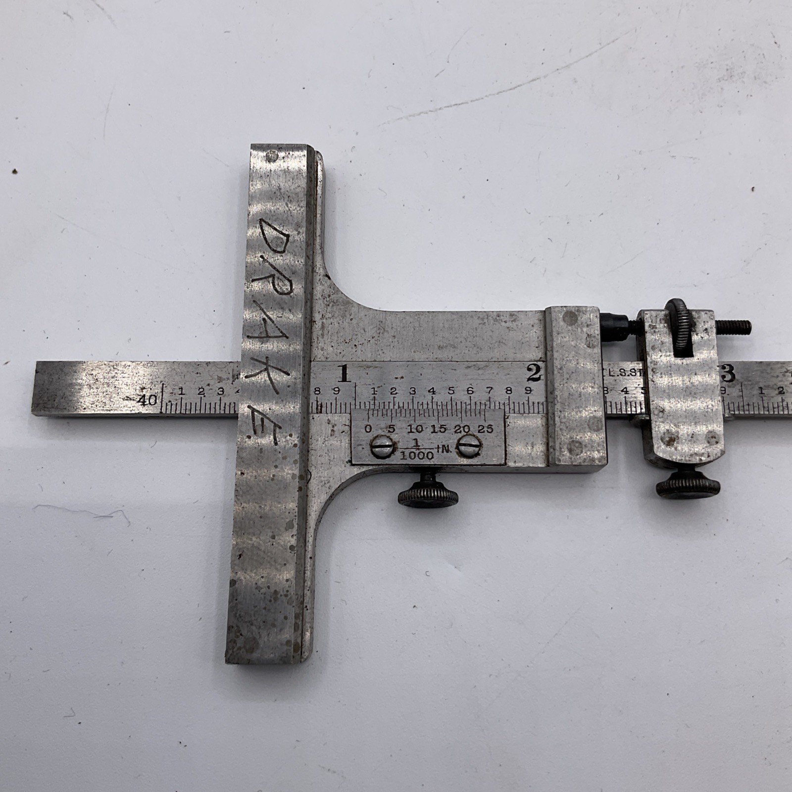 L.S. Starrett 448 Vernier Depth Gage 0-5in Machinist Tool w/ Case