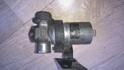 0280140545 1744713 Fuel Injection Idle Air Control Valve for BMW 5 ...