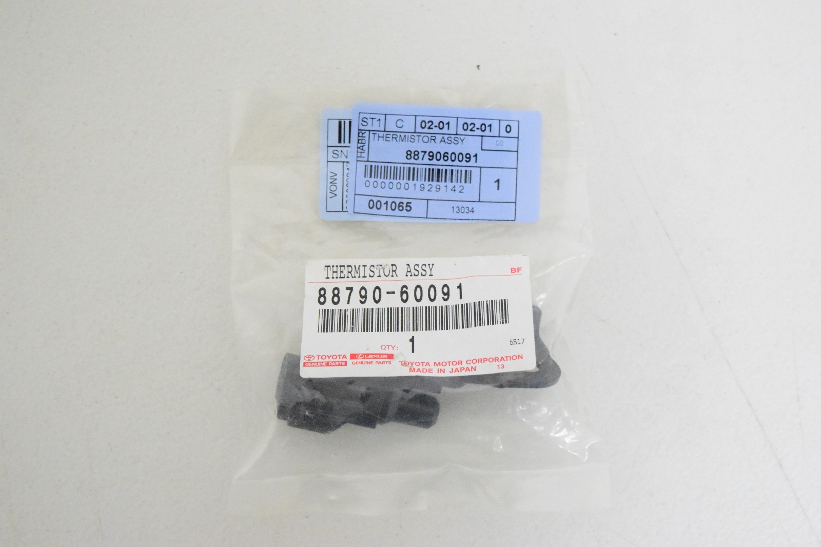 TOYOTA OEM 98-02 Land Cruiser-Ambient Temperature Sensor 8879060091 | eBay