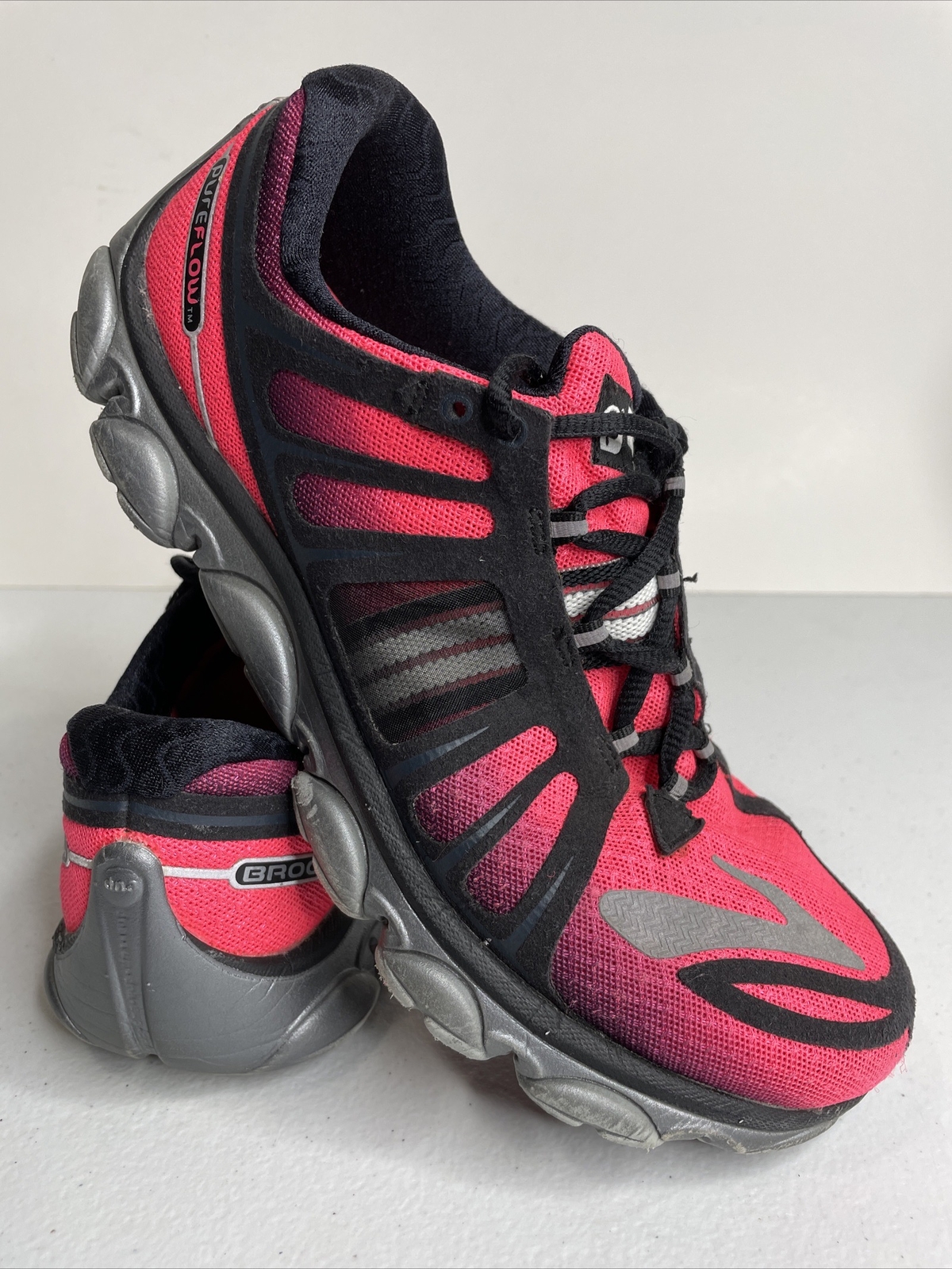 Size+9+-+Brooks+PureFlow+2+Low+Diva+Pink+Black+W for sale online | eBay