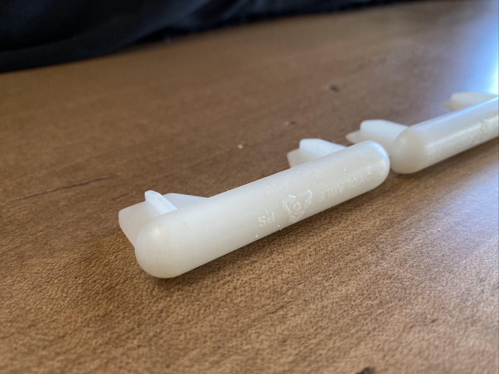 2 Mini Blind Bottom Rail End Caps for 2 1/2” Aluminum or Premium Metal ...