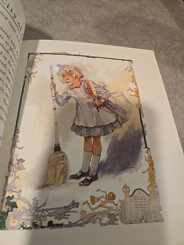 WIZARD of OZ Hard Cover by Frank Baum ~ 1956 Reilly & Lee Co Hardback ...