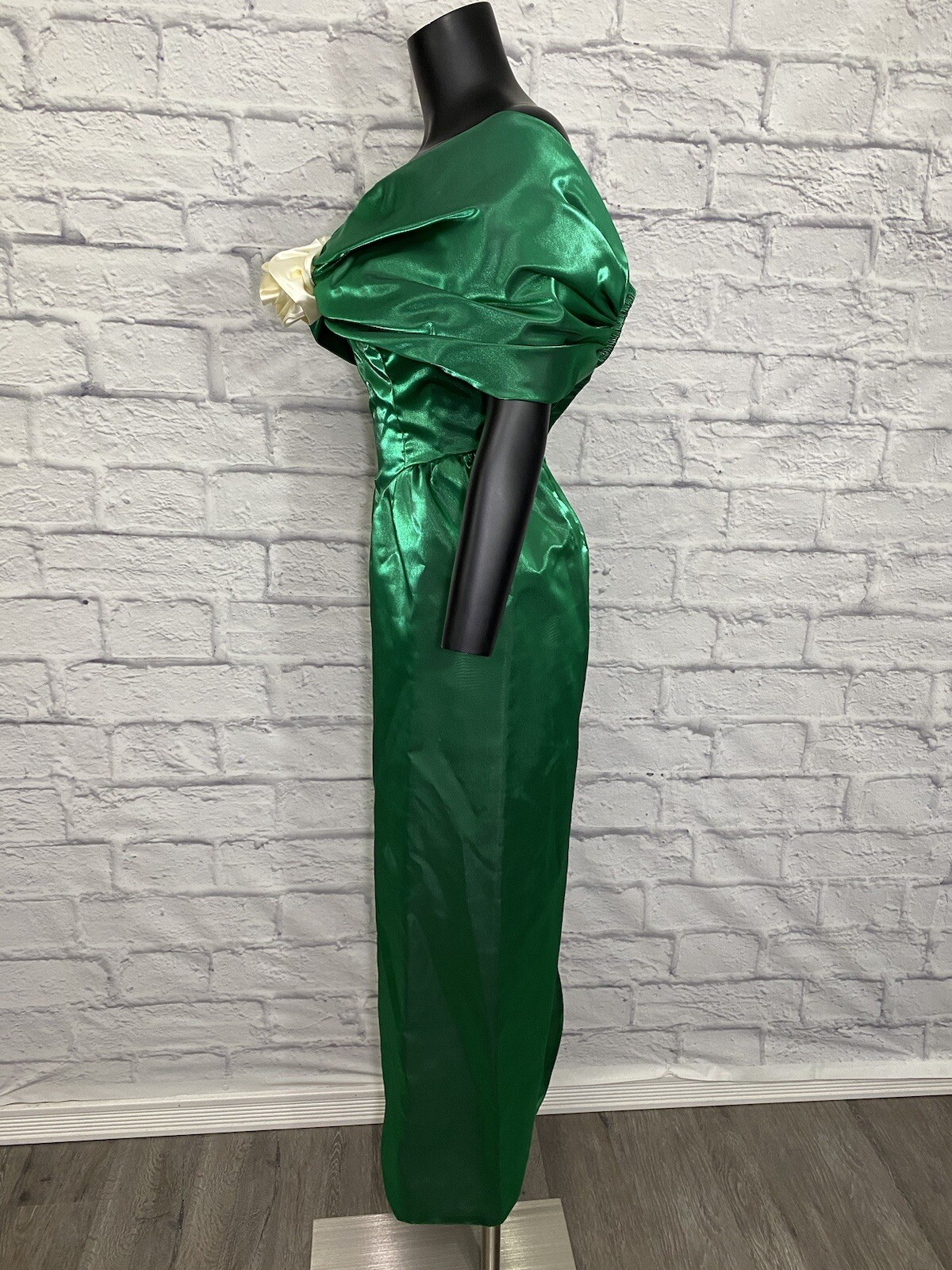 Handmade Green Metallic Prom Dress Shimmer Formal She… - Gem