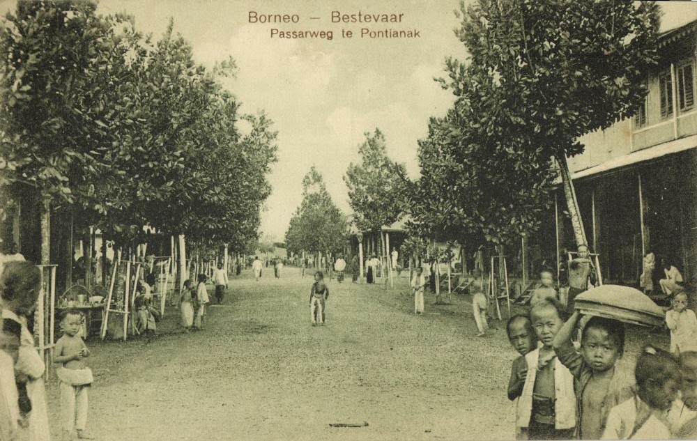 indonesia, BORNEO PONTIANAK, Bestevaar, Passarweg (1910s) Postcard | eBay