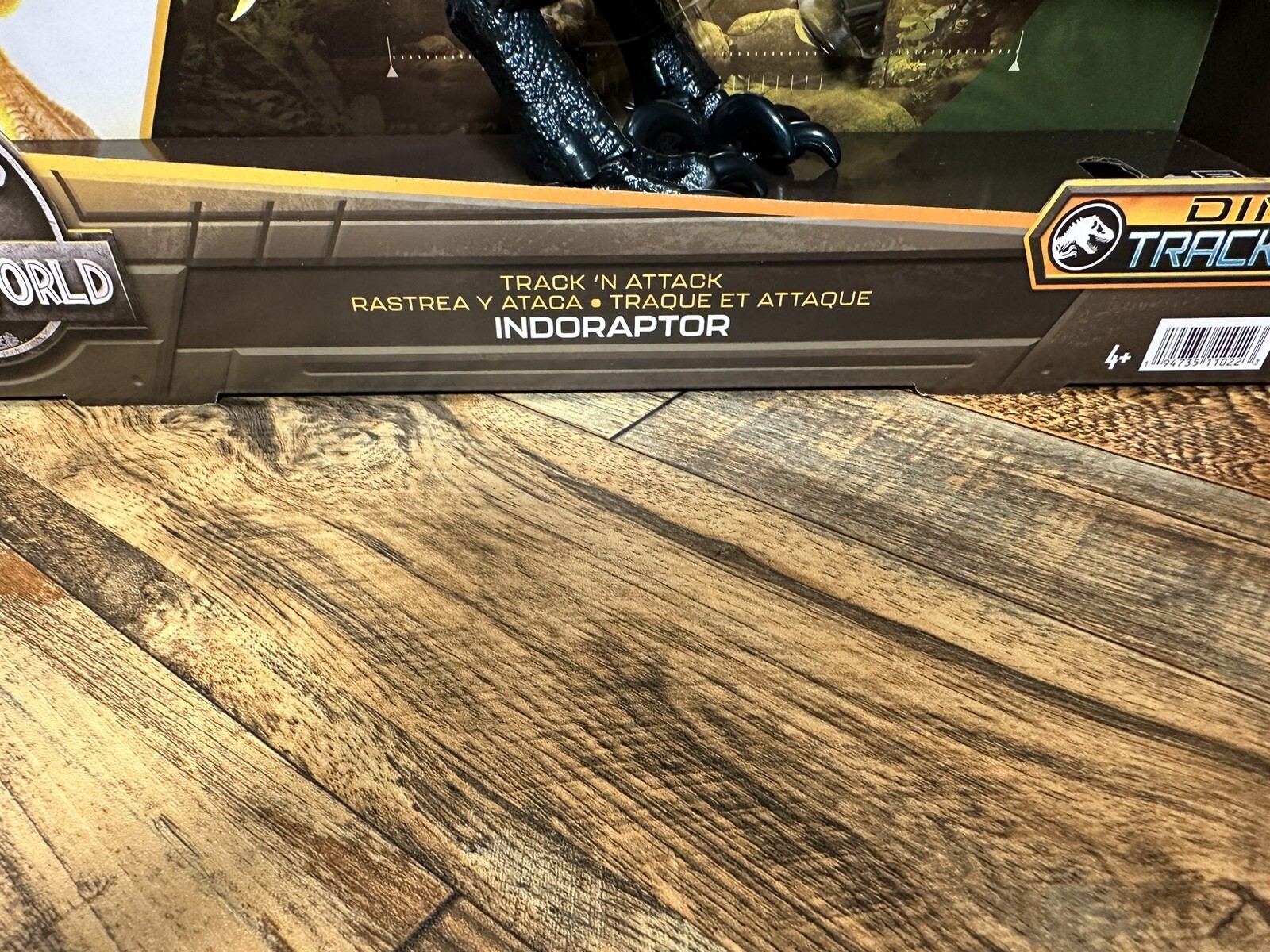 NEW Jurassic World INDORAPTOR Track 'N Attack Dino Tracker Dinosaur NIB ...