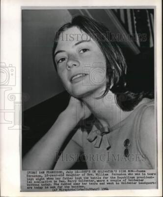 1964 Press Photo Susan Scranton wears Goldwater buttons in San ...
