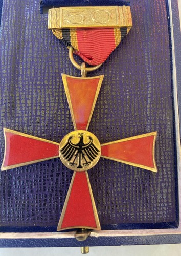 Cold War (West Germany) Order of Merit of the Federal Republic of ...