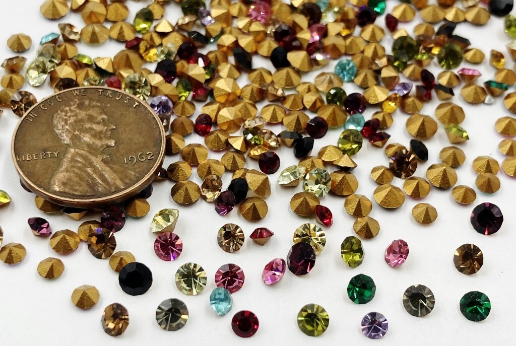 200 Vintage Preciosa Crystal 3mm To 4mm Small Rhinestones - Jewelry ...