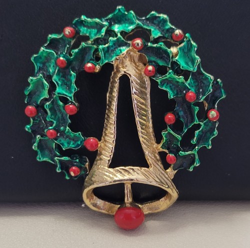 Vintage Mid Century Gold Tone Red Green Enamel Christmas Wreath Bell ...
