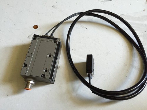 OMRON E3MC-MX11 FIBER OPTIC RGB NPN 4 OUTPUT,EA | eBay