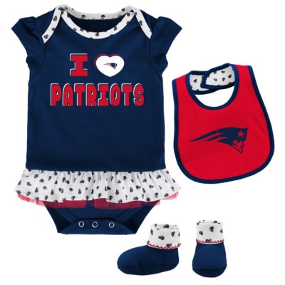 New England Patriots Baby Girl Team Love Bodysuit Set Size 18 Months ...
