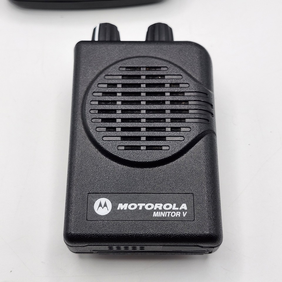 Motorola Minitor V (5) VHF 2-Channel Stored Voice Pager 151-158.9975 ...
