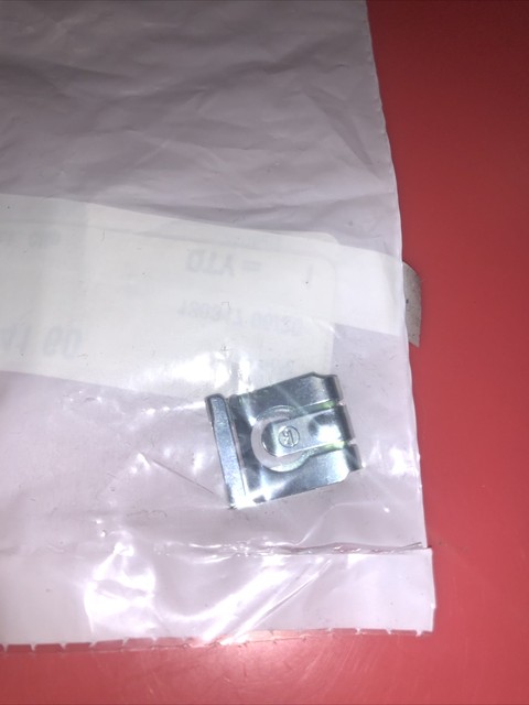 2029920010 & 0009944160 Mercedes Transmission Shift Rod Linkage Bushing ...