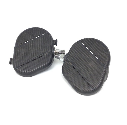 Matrix Commercial Vision Fitness Upright Bike Foot Pedal Pair W/Strap ...