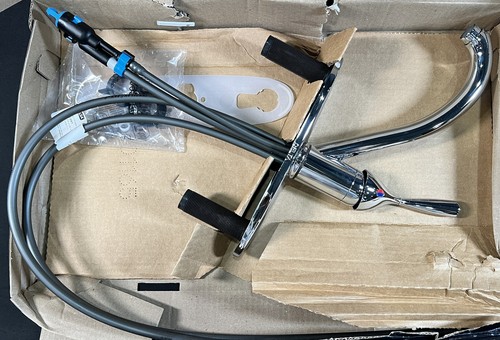 Delta 100-DST Classic Single Handle Kitchen Faucet Chrome New Open Box ...