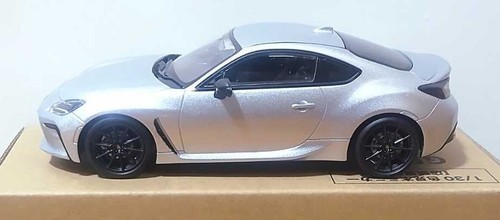 Toyota GR86 1/30 Model Ice Silver Metallic Exclusive Diecast Japan ...