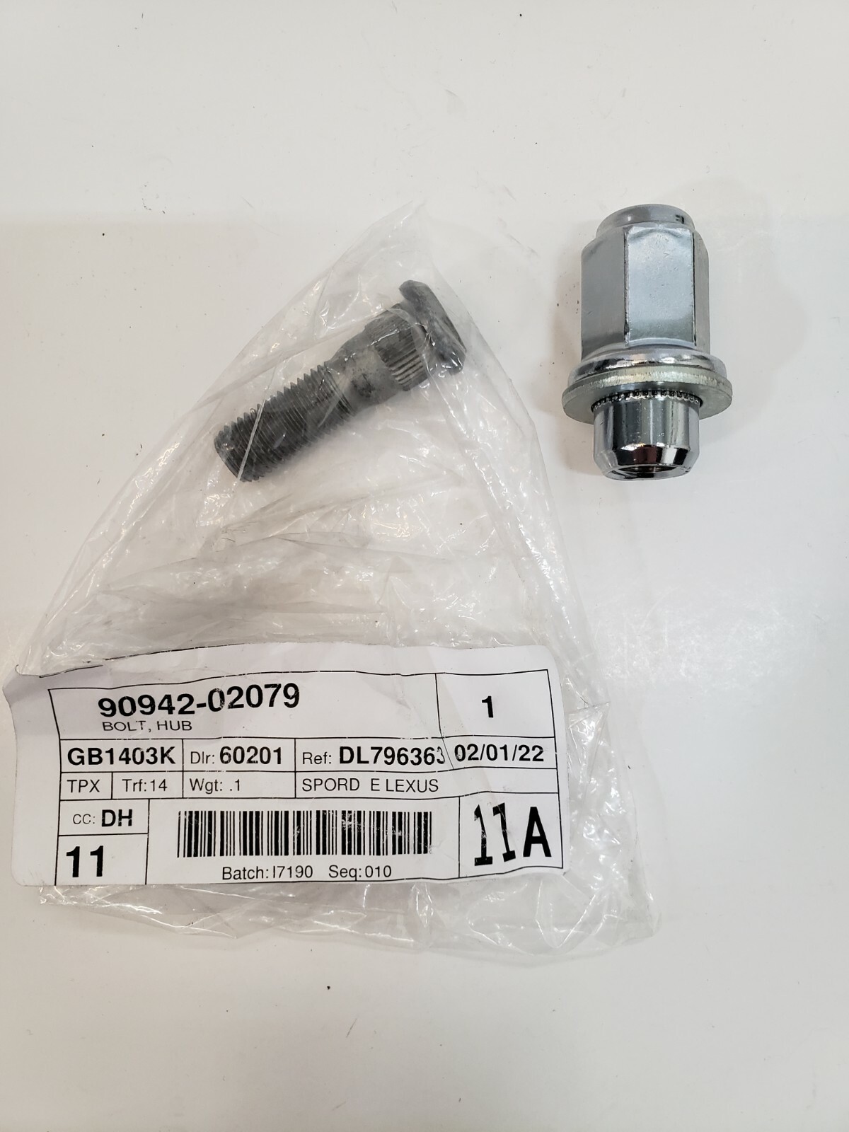 LEXUS OEM FACTORY REAR LUG NUT AND STUD SET 2003-2009 GX470 | eBay