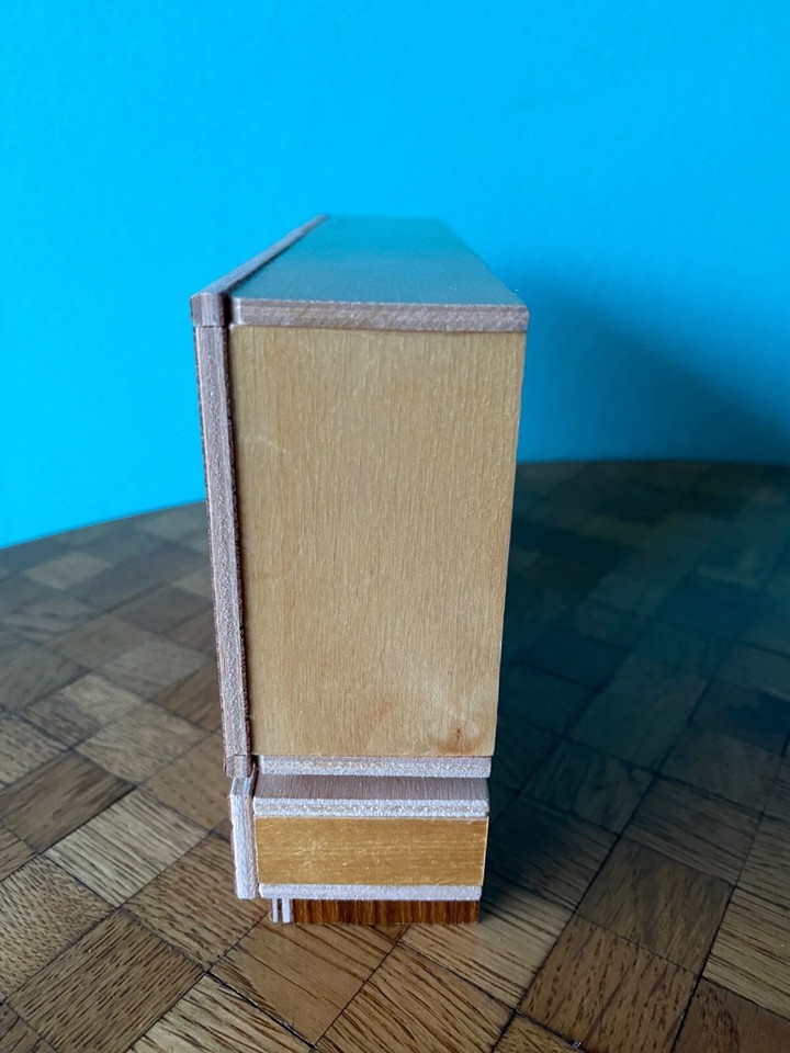 Schrank Fritz Altmann 60er Puppenstube Puppenhaus 1:12 dollhouse closet ...