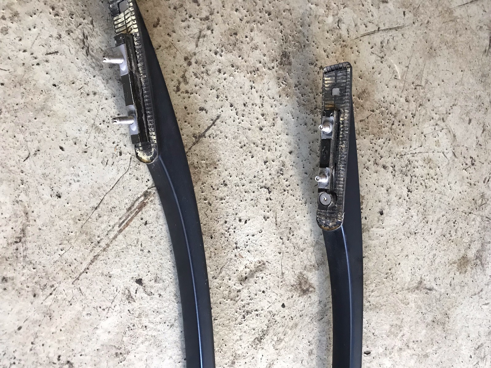 MERCEDES BENZ OEM W164 ML350 2006-2011 PAIR ROOF RACK CARRIER LUGGAGE ...