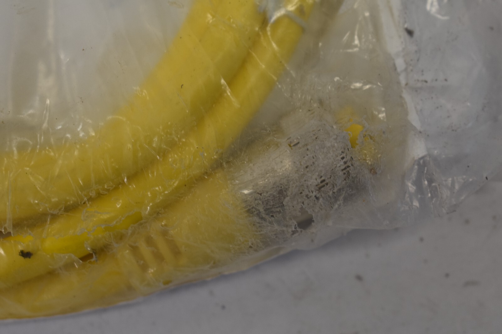 ZipPort Automation Direct Female Plug 2M ZP-S1-4FP-2M 1/8" 4 Pin Axial ...