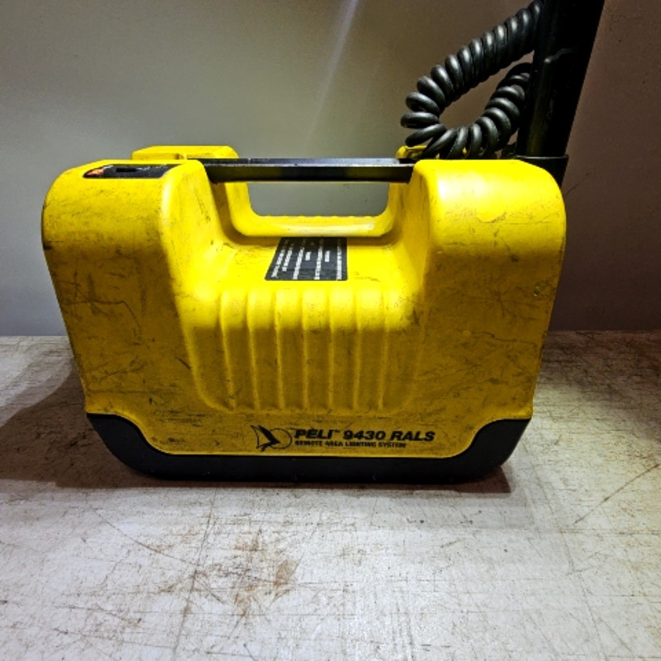 Peli 9430 RALS Remote Area Lighting System Portable Worklight new ...