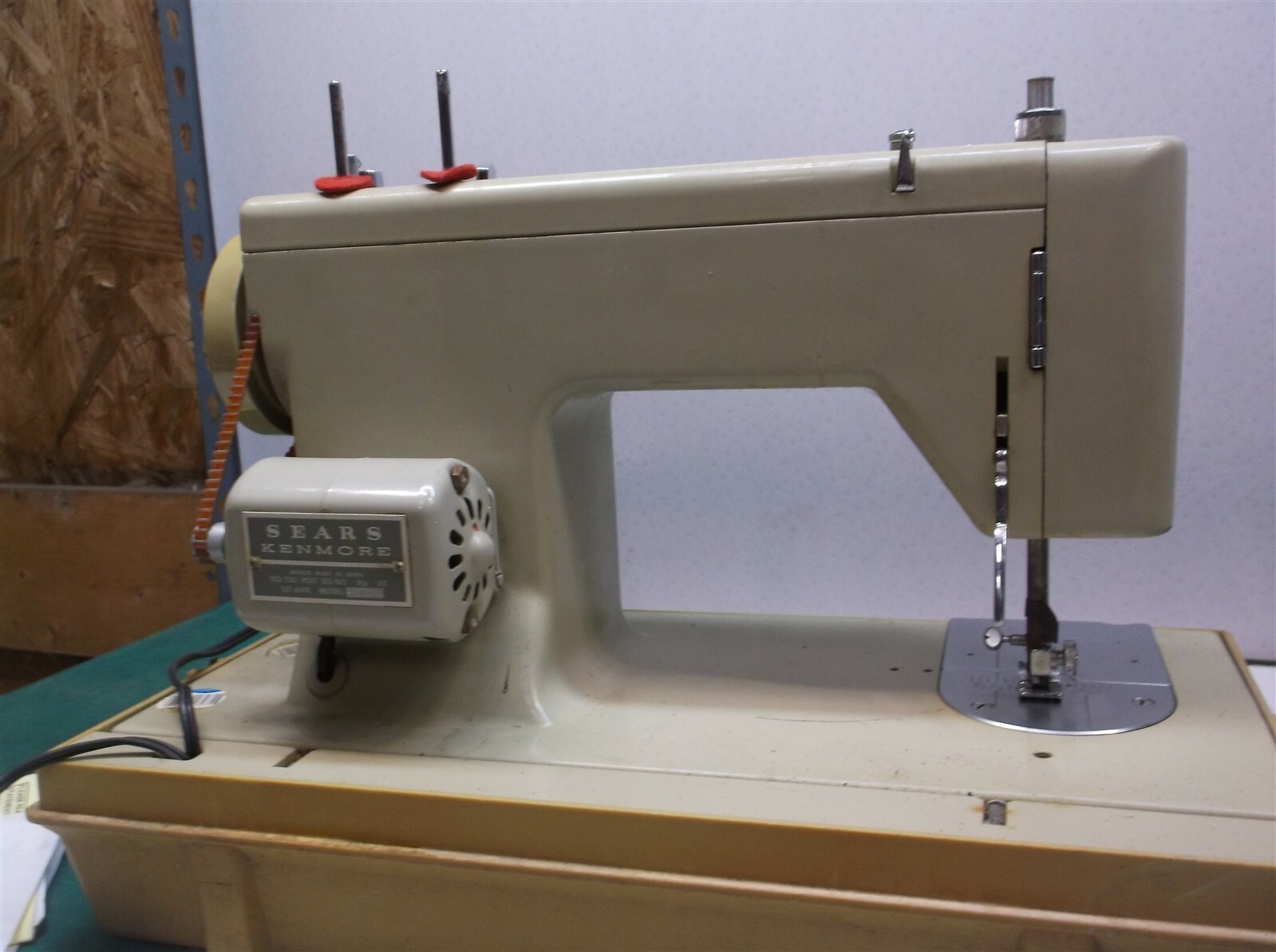 Sears Kenmore 5186 Domestic Sewing Machine 158.13180 w/ Foot Pedal ...