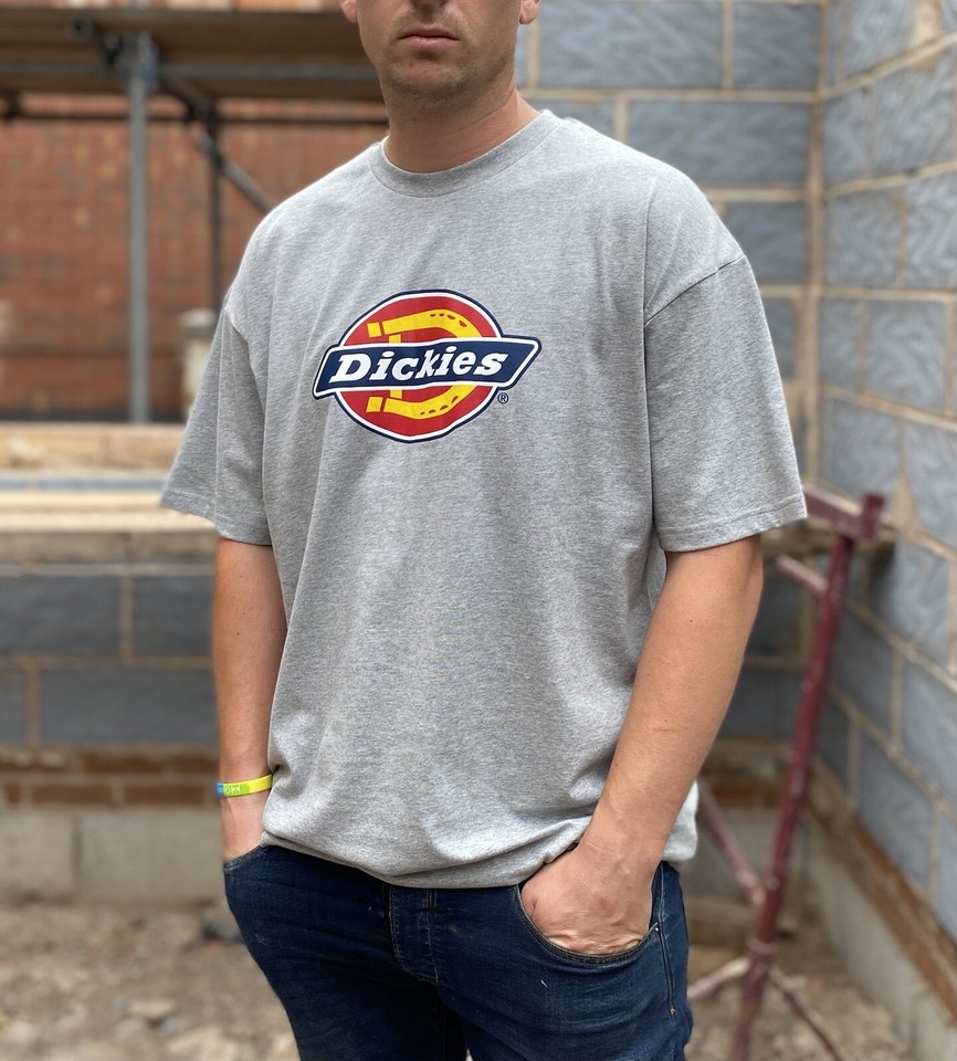 Dickies Grey TShirt Men's Size Medium Retro Spellout Printed Logo Round ...
