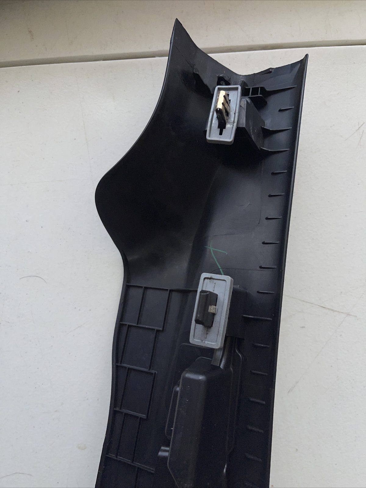 2011 - 2022 DODGE CHARGER REAR LEFT DOOR SILL SCUFF PLATE PANEL OEM ...