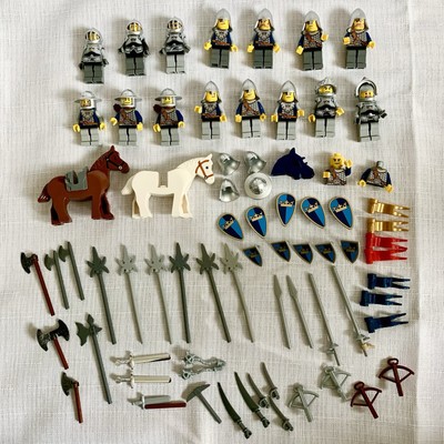 LEGO Lot of Fantasy Castles Knight Minifigs Mini Figures Weapons Blue ...