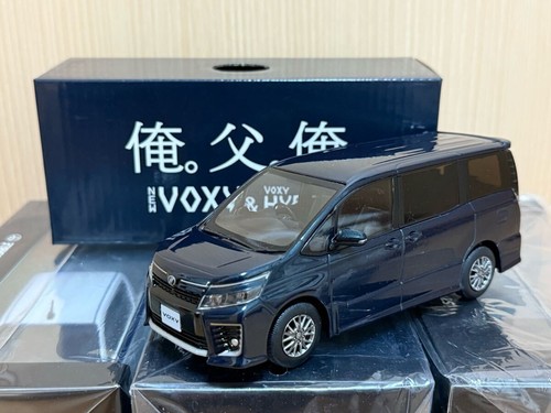 Miniature Car Voxy VOXY 221 Blackish Agate Glass Flake TOYOT | eBay