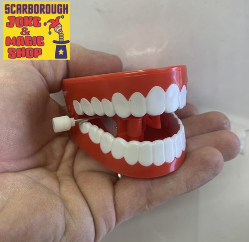 Chatter Choppers Chattering Teeth ~ Wind Up Clockwork ~ Classic Joke Novelty Toy | eBay
