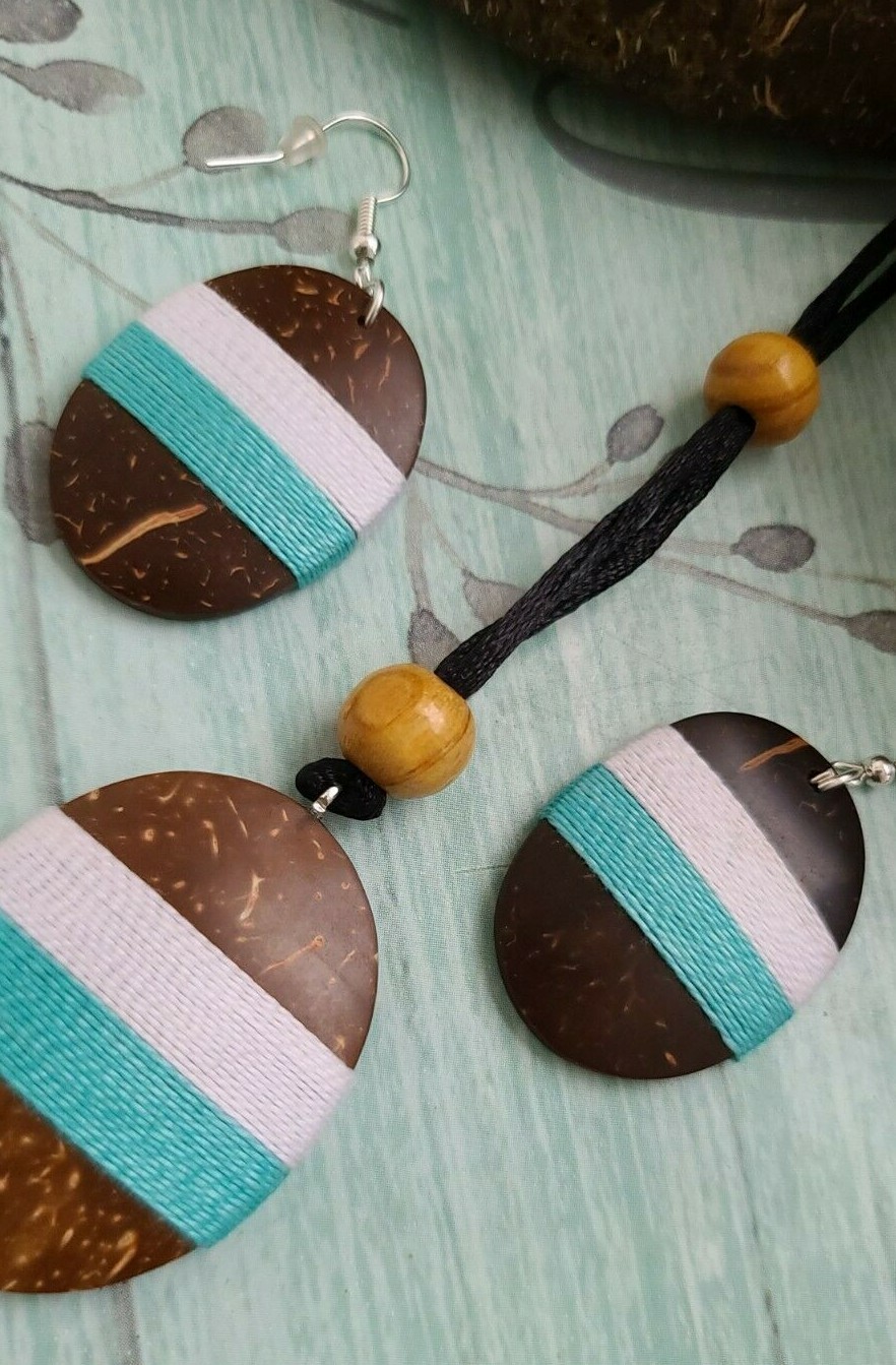 Eco Friendly Coconut Shell Earring & Neckless, Ovel Shape Pendent Women ...