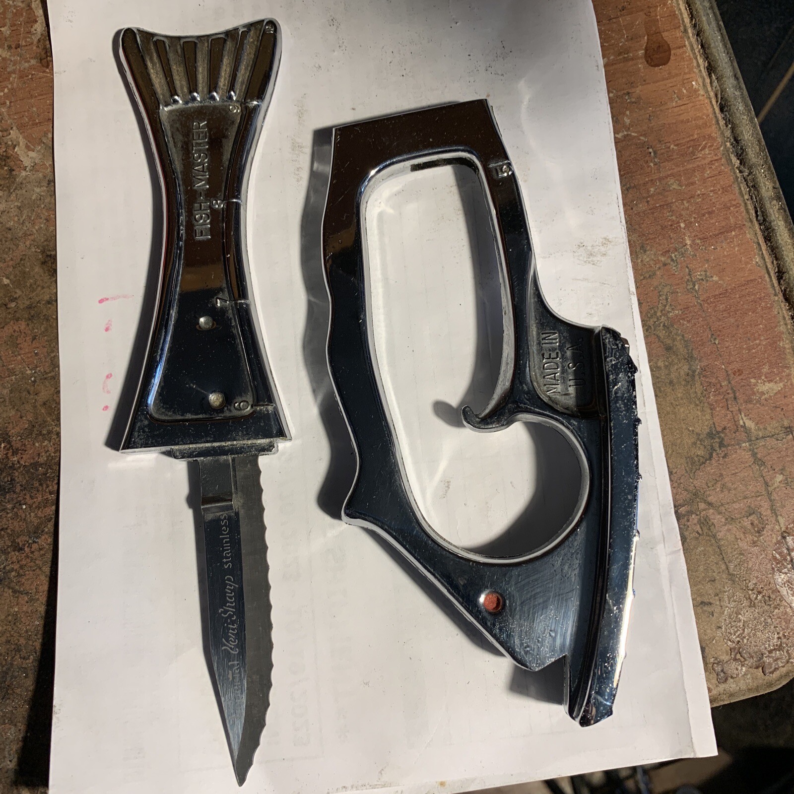 VINTAGE FISH-MASTER FISH SCALER AND KNIFE Made In USA Pat. No. D-183392 ...