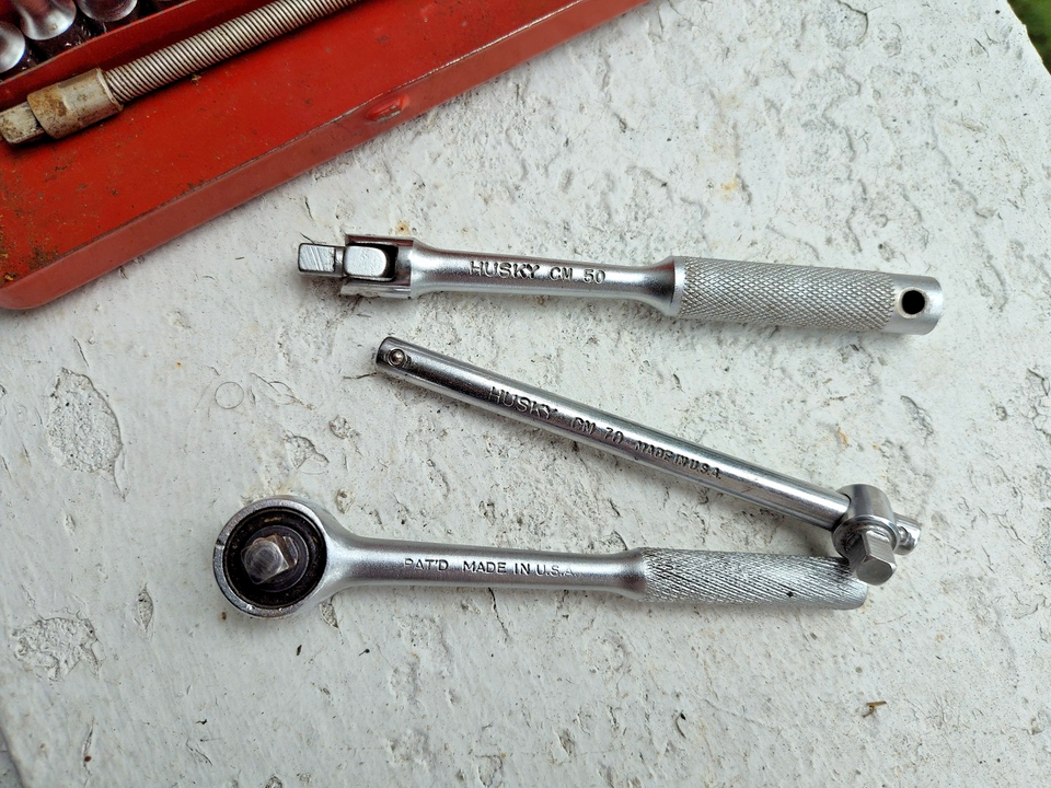 VINTAGE Husky Socket Set 1/4 Drive W/ Metal case | eBay