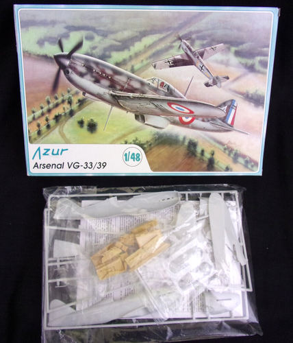 Arsenal VG 33/39 1/48 Azur 018 plastick kit model | eBay