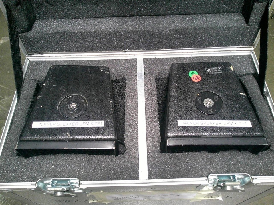 Lot of 2 Meyer UPM-1P Ultra-Compact Wide Coverage Active PA Loudspeaker ...