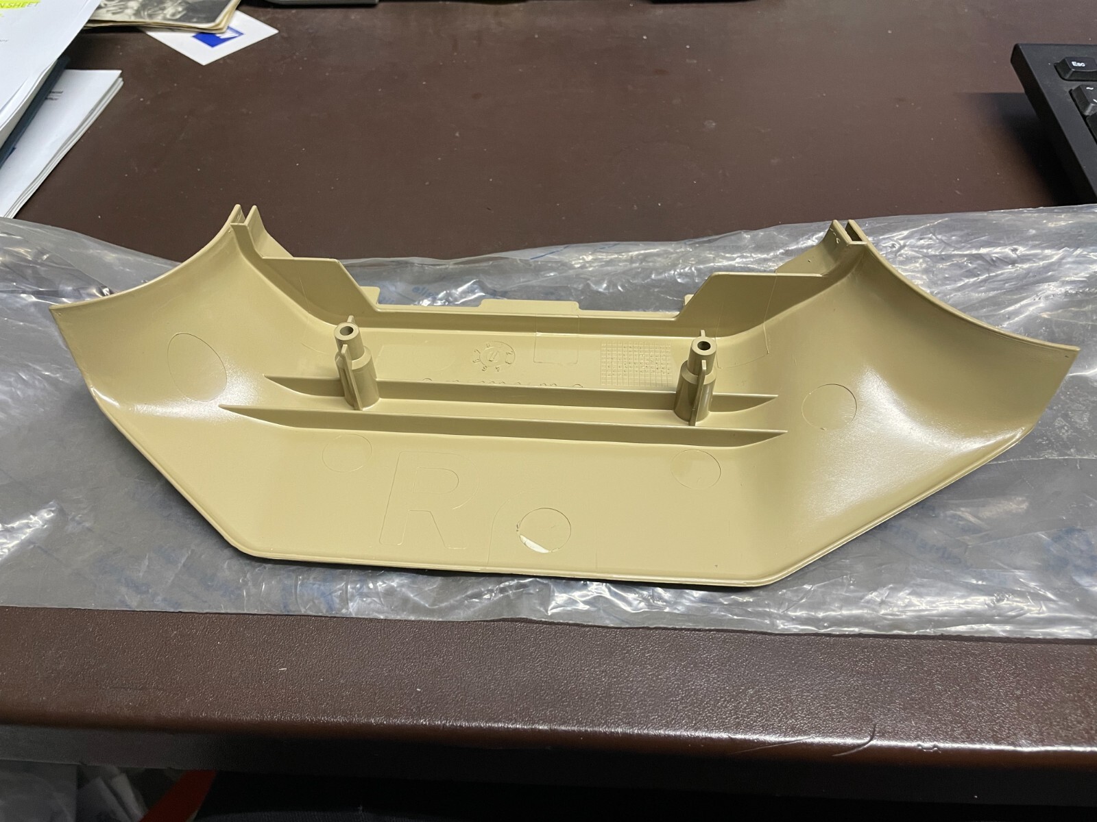 Mercedes Benz W124 Right Lower Center Pillar Cover A1246920422 8412 | eBay