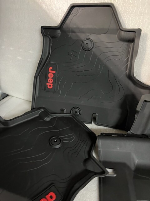 2018-2022 Jeep Wrangler/Gladiator All Weather Floor Mat Set 82216623AA ...