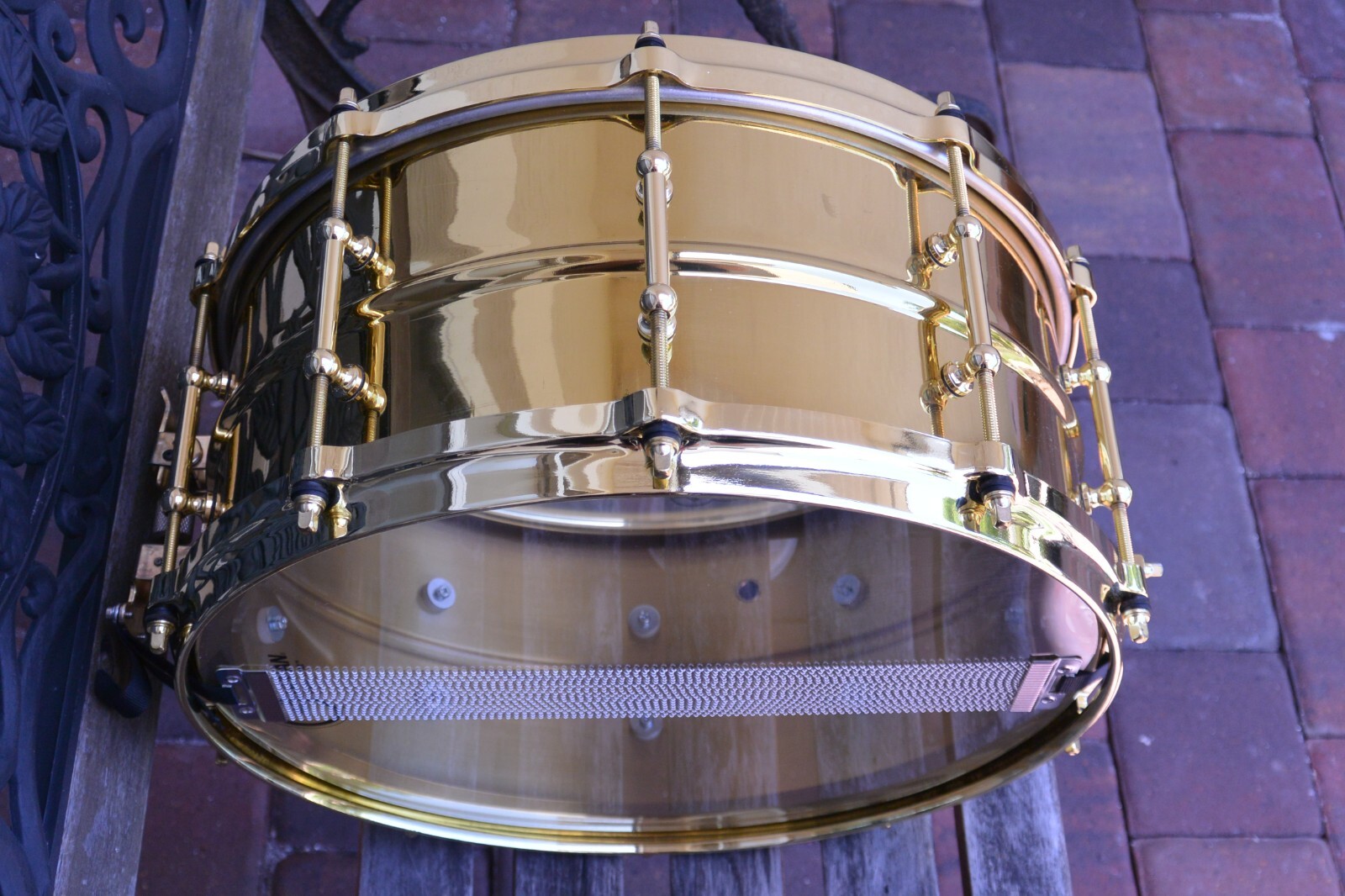 1 of 30! LUDWIG 6.5" SEAMLESS SPUN BRASS SHELL SNARE DRUM weighs 9 LBS ...